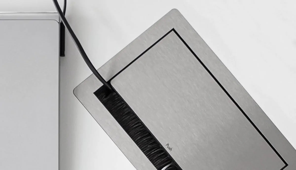 EVOline - Concealed Sockets & Wireless Chargers